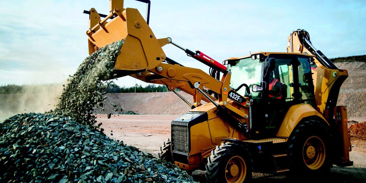 The 4 Main Types of Loaders and Their Uses - LPS