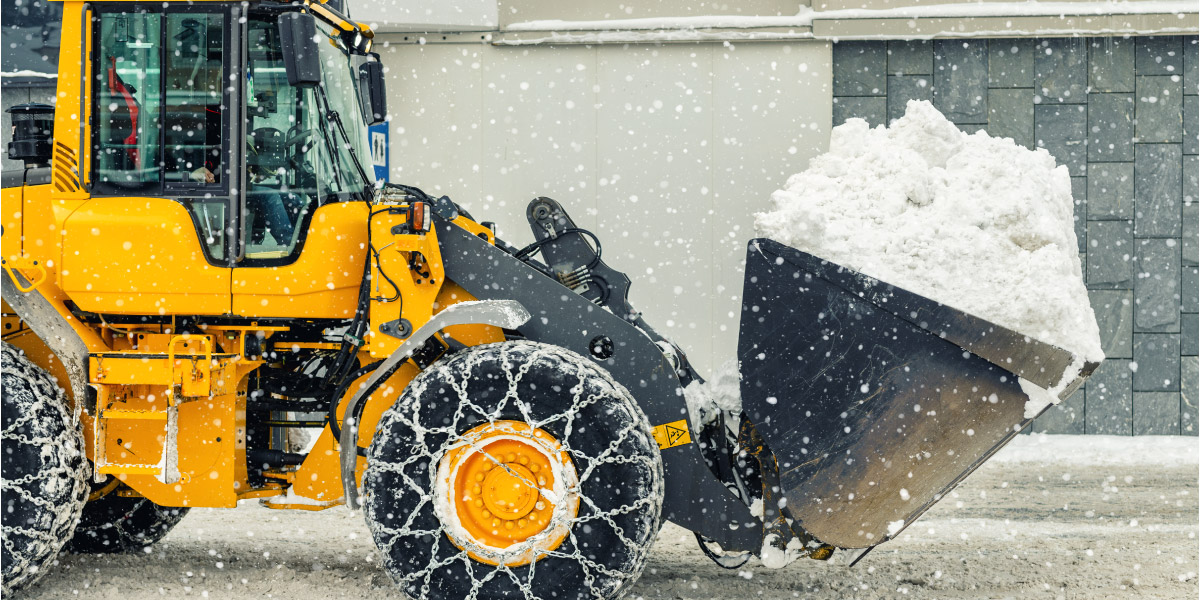 Winter Maintenance: 6 Tips to Keep Your Loader Running